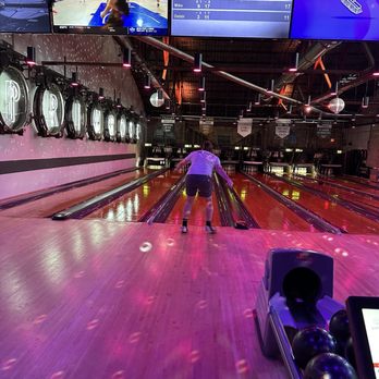 PRIMROSE LANES - Updated November 2025 - 481 Photos & 125 Reviews - 400 ...