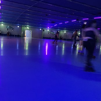 ROLLER CITY - Updated December 2025 - 47 Photos & 47 Reviews - 6803 W ...