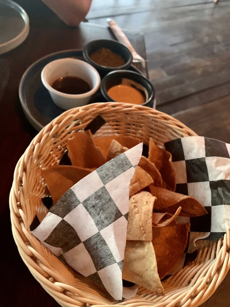 CAPITAN MANTARRAYA - Updated June 2024 - 10 Photos - Av. Rafael E ...