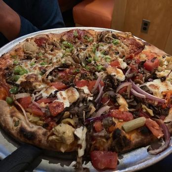 FIRE WORKS PIZZA - 551 Photos & 875 Reviews - 2350 Clarendon Blvd ...