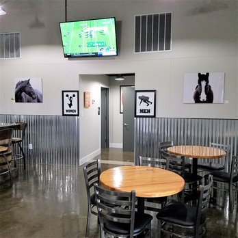 HOG MOLLY BREWING - Updated August 2025 - 93 Photos & 25 Reviews - 1405 ...