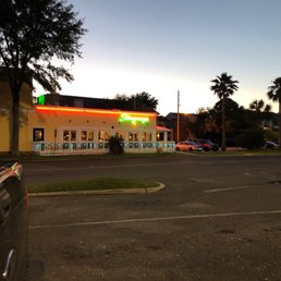 STINGRAY’S RESTAURANT & BAR - Updated June 2026 - 226 Photos & 187 ...