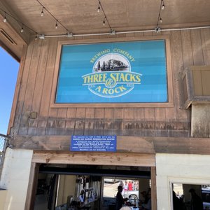 THREE STACKS AND A ROCK BREWING 【221 Photos & 143 Reviews】 595 ...