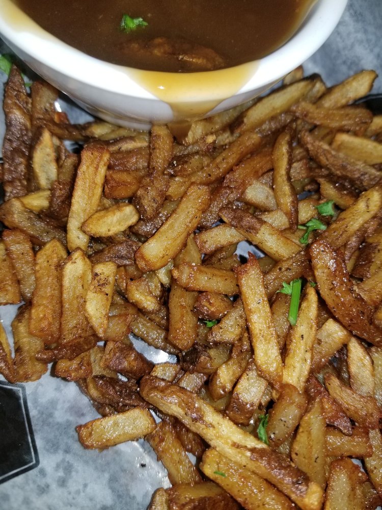 LEOPOLD’S TAVERN - REGINA EAST - Updated August 2025 - 3735 E Quance ...