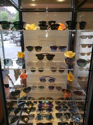 JACKSON HEIGHTS VISION CENTER - Updated July 2025 - 17 Reviews - 8325 ...