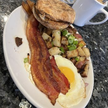 HOT OFF THE GRIDDLE - Updated June 2025 - 220 Photos & 226 Reviews ...