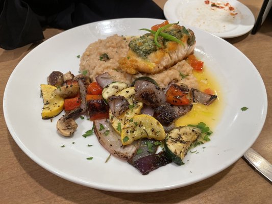 CHE BELLO KITCHEN - 33 Photos & 41 Reviews - 106 W 6th St, Bloomington ...