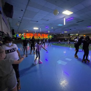 THE RINK - Updated December 2024 - 174 Photos & 256 Reviews - 2900 ...