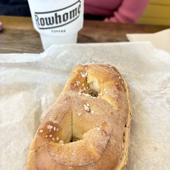 ROWHOME COFFEE - PINE STREET - Updated December 2025 - 135 Photos & 83 ...