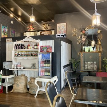 JUNEBUG CAFE - Updated October 2024 - 195 Photos & 81 Reviews - 4042 N ...