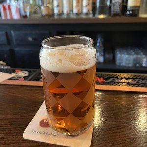 TUNE INN - 300 Photos & 509 Reviews - 331 Pennsylvania Ave SE ...