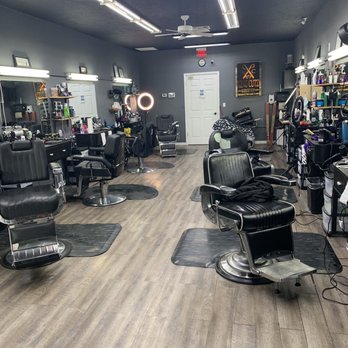 KING CUTZ BARBER SALON - Updated October 2025 - 24 Photos - 184 Marion ...