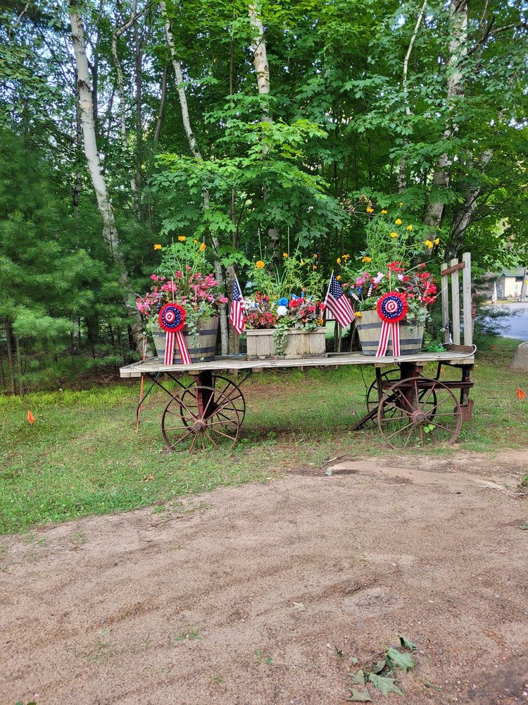 PINEWOOD LODGE CONDOMINIUM - Updated August 2025 - 4130 N Shore Dr ...