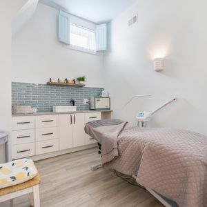 AURA JAPANESE HEAD SPA - Updated May 2025 - Request an Appointment - 14 ...