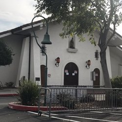 ST. VICTOR’S CATHOLIC CHURCH - 37 Photos & 26 Reviews - 3108 Sierra Rd ...