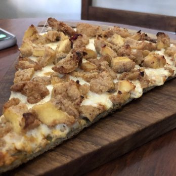 PIXZA - Updated December 2025 - 89 Photos & 37 Reviews - Calle ...