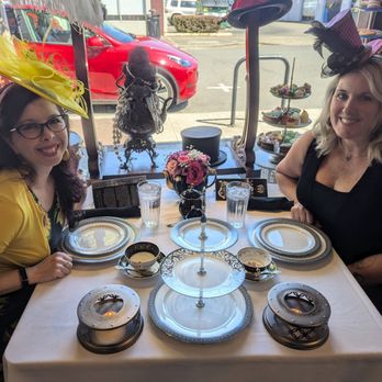 CLOCKWORK ROSE TEA EMPORIUM & CONFECTIONARY - Updated April 2025 - 515 ...