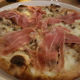 BASE PIZZERIA - Updated September 2025 - 437 Photos & 437 Reviews ...