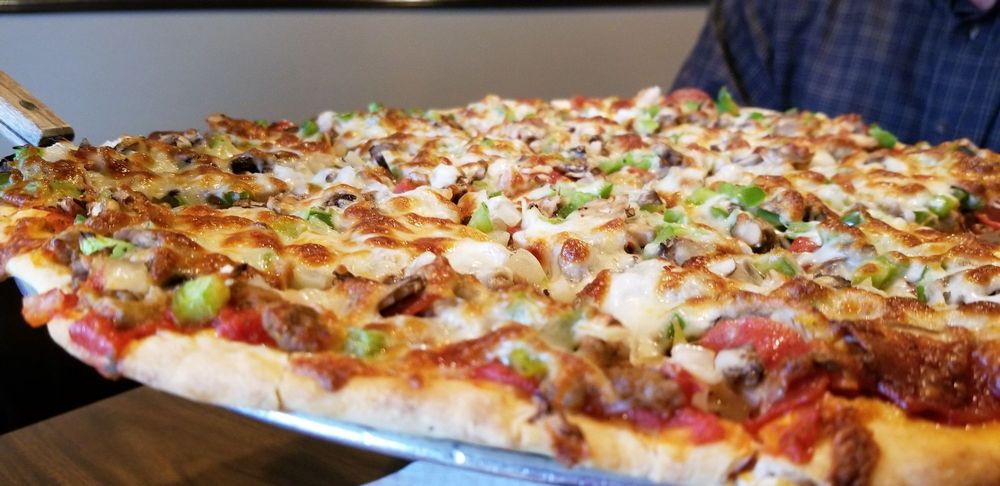 BEARNO’S PIZZA - 69 Photos & 45 Reviews - Pizza - 8019 Preston Hwy ...