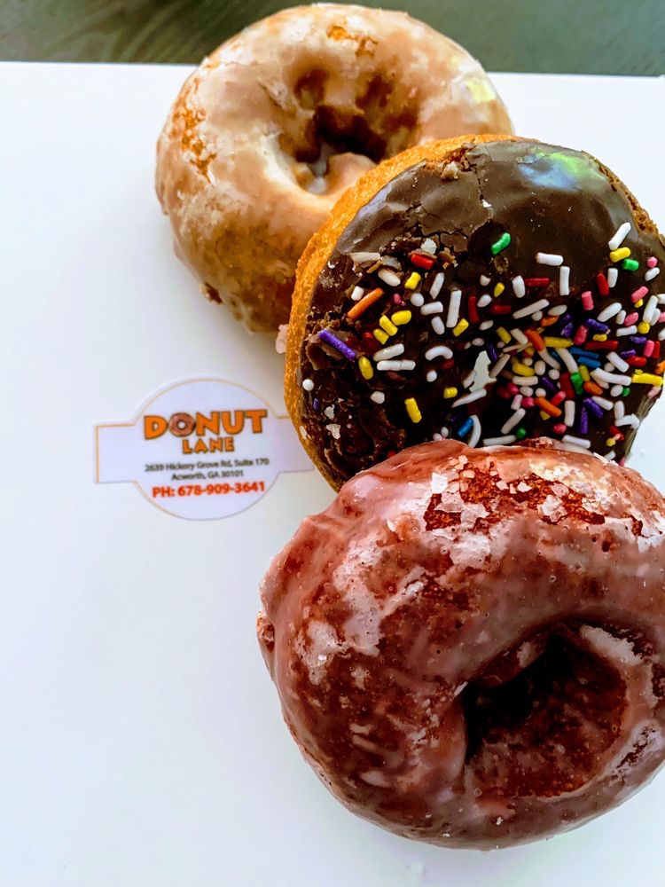 DONUT LANE - 110 Photos & 60 Reviews - 2639 Hickory Grove Rd, Acworth ...