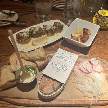 CAFE BA-BA-REEBA! - Updated July 2024 - 4185 Photos & 4936 Reviews ...