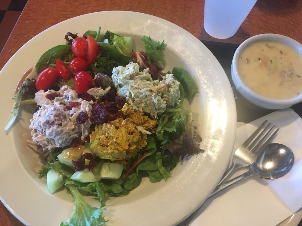 ZUPPAS MARKET CAFE AND CATERING - 25 Photos & 55 Reviews - 1540 S ...