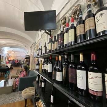 THE EPICUREAN - Updated October 2025 - 14 Photos - 200 E Flagler St ...