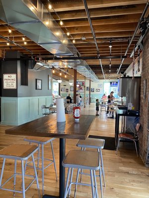 THE B.A. COLONIAL - 174 Photos & 64 Reviews - 818 W Kenwood Dr ...