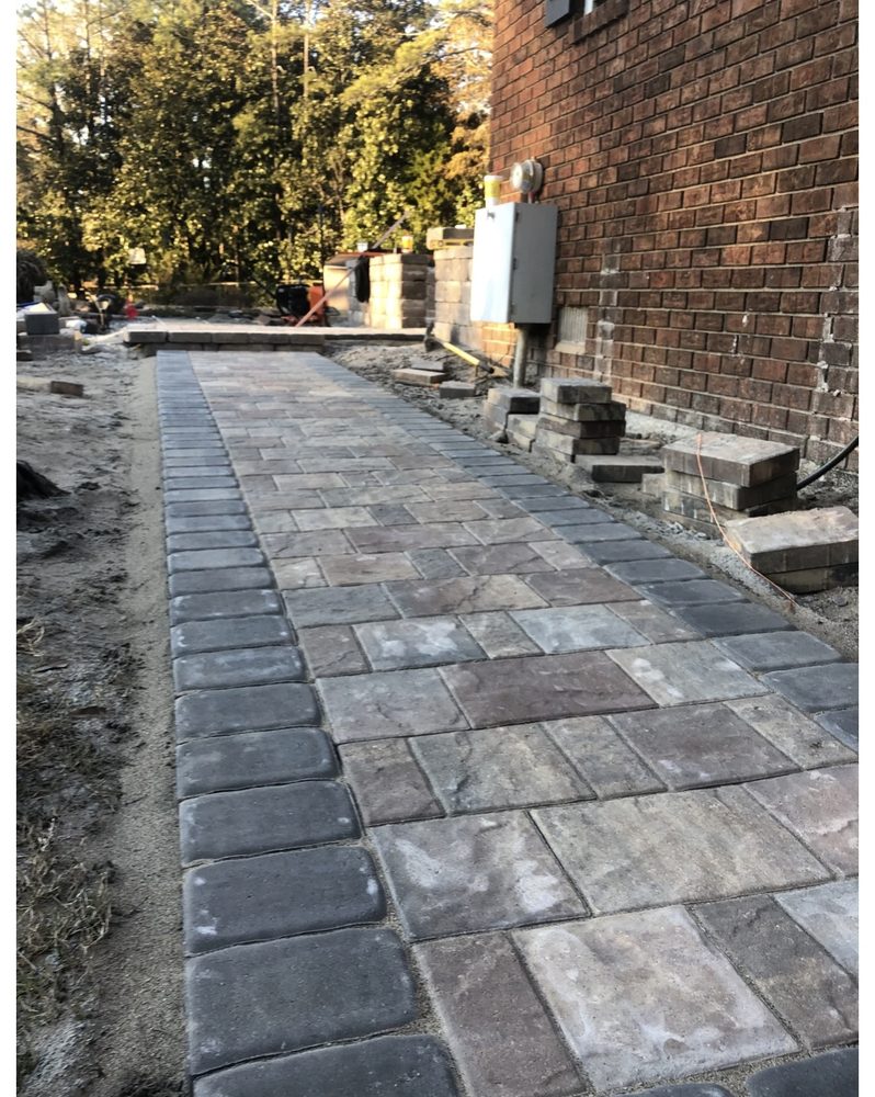 EASLEY DOES IT LAWNSCAPES - Updated October 2025 - 14 Photos - Cary, North Carolina ...