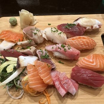 KUMA SUSHI BAR - Updated October 2025 - 65 Photos & 52 Reviews - 303 ...