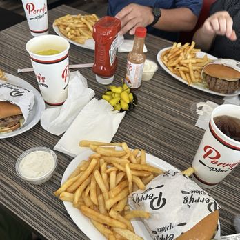 PERRY’S PLACE - Updated December 2025 - 84 Photos & 93 Reviews - 4477 ...