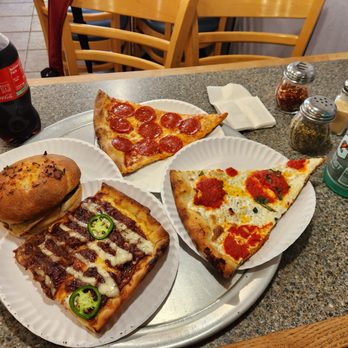 COLD SPRING PIZZA - Updated December 2025 - 207 Photos & 95 Reviews ...