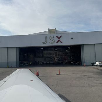 JSX - Updated June 2025 - 405 Photos & 225 Reviews - 5616-A Haven St ...