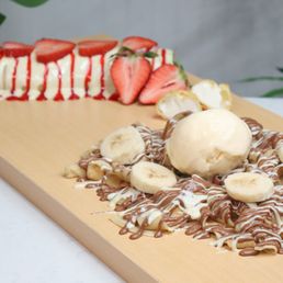 LUNE CAFE - Updated July 2025 - 237 Photos & 147 Reviews - 107 1st Ave ...