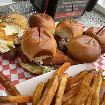 SLY’S SLIDERS AND FRIES - Updated June 2024 - 576 Photos & 613 Reviews ...
