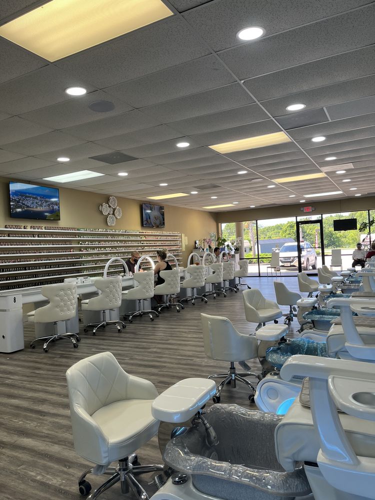 NAIL SPA - Updated June 2025 - 12 Photos - 703 Lancaster Byp E ...