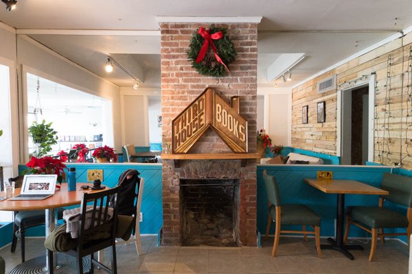 THIRD HOUSE BOOKS - Updated August 2025 - 21 Photos - 400 NW 10th Ave ...