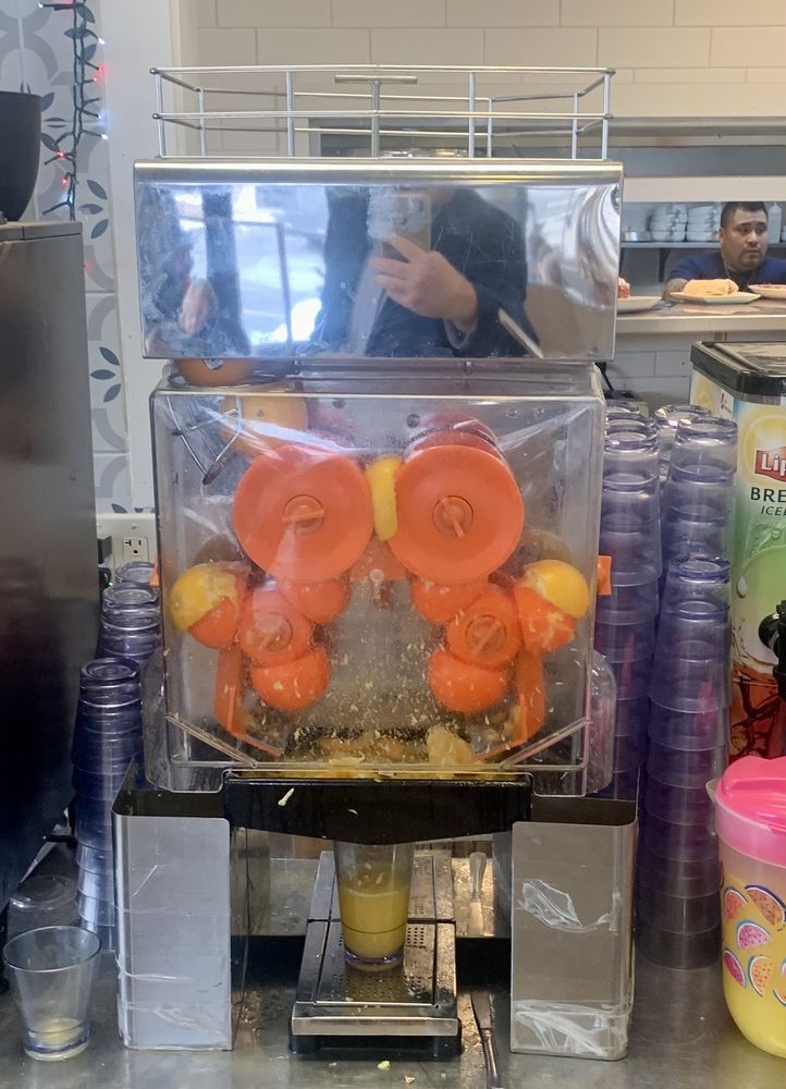 FRIENDSHIP HOUSE FAMILY RESTAURANT - Updated December 2025 - 30 Photos ...