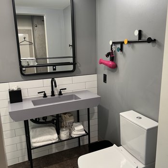 MOXY PORTLAND DOWNTOWN - Updated August 2024 - 287 Photos & 112 Reviews ...