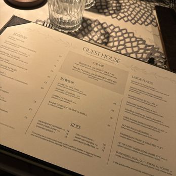 THE GUEST HOUSE AUSTIN - Updated October 2024 - 587 Photos & 170 ...