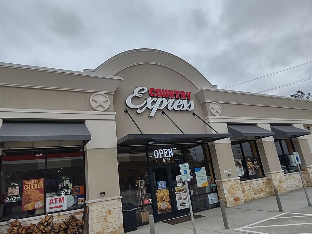 EXXON COUNTRY EXPRESS - Updated December 2025 - 8716 US Hwy 190 ...