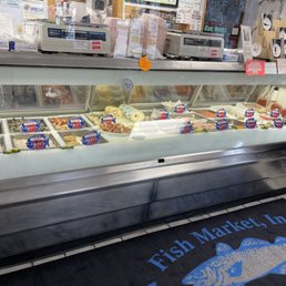 FALMOUTH FISH MARKET - Updated May 2025 - 107 Photos & 99 Reviews - 157 ...