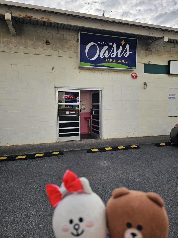OASIS BAR & GRILL - Updated October 2025 - 1315 N King St, Honolulu ...