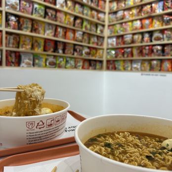 THE RAMYUN LIBRARY - Updated June 2024 - 110 Photos & 33 Reviews - 1060 ...