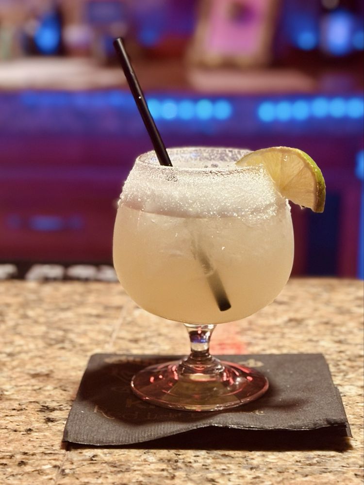 SAGEBRUSH RANCH - Updated April 2026 - 49 Photos & 15 Reviews - 51 Kit ...