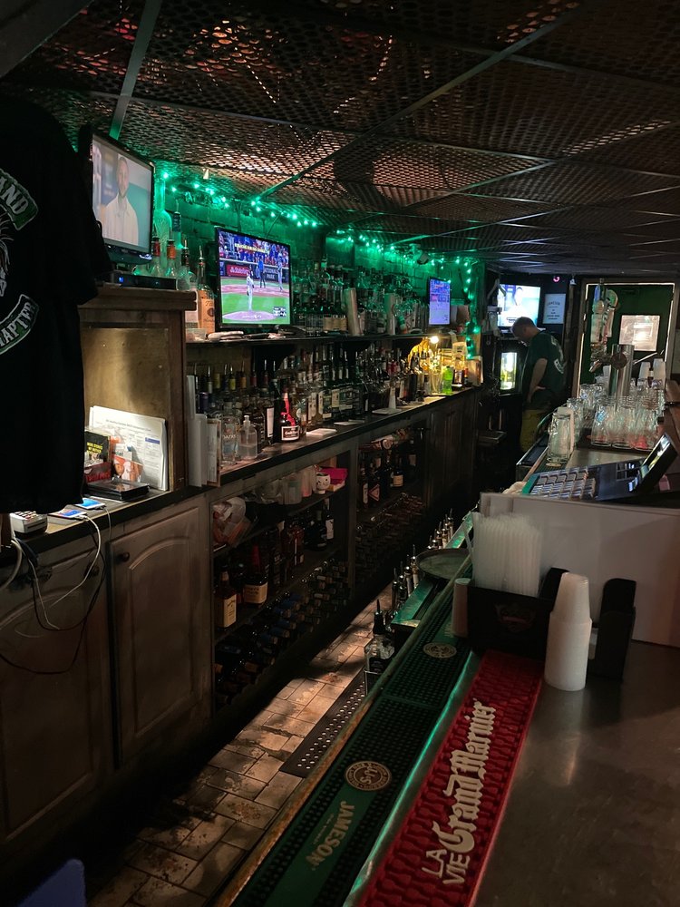 SHENANIGAN’S IRISH PUB - 41 Photos & 95 Reviews - Irish Pub - 2450 18th ...