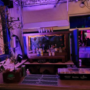 EOS LOUNGE - Updated April 2025 - 100 Photos & 393 Reviews - 500 ...