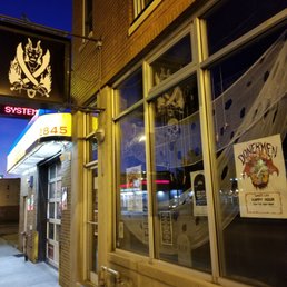 DMEN TAP - Updated July 2025 - 65 Photos & 91 Reviews - 2849 W Belmont ...