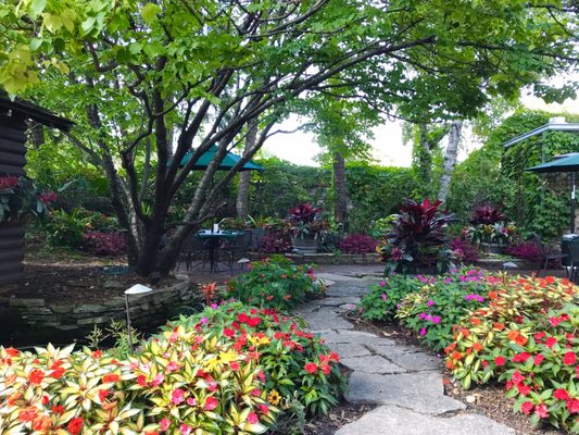 JAX CAFÉ - 239 Photos & 330 Reviews - 1928 University Ave NE ...