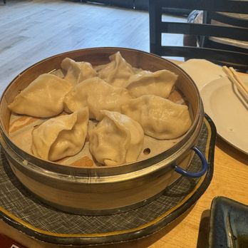 UNCLE DUMPLING - Updated August 2024 - 816 Photos & 372 Reviews - 1485 ...